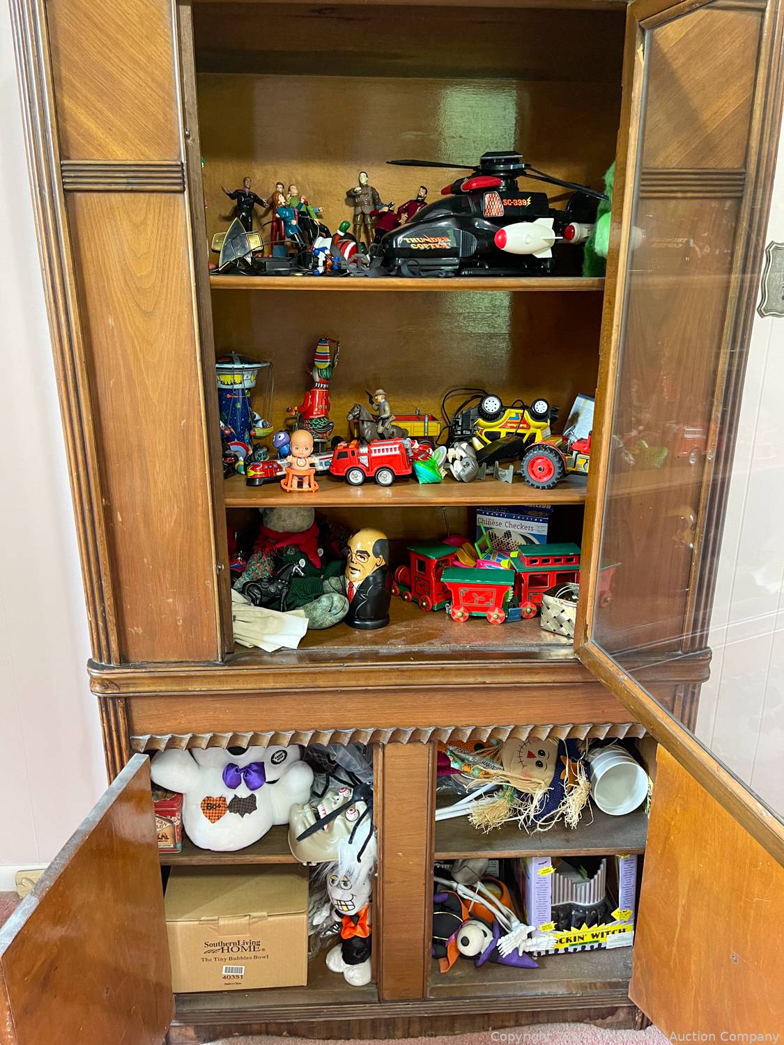 McLemore Auction Company - Auction: 1996 Ford Windstar, Woodworking ...