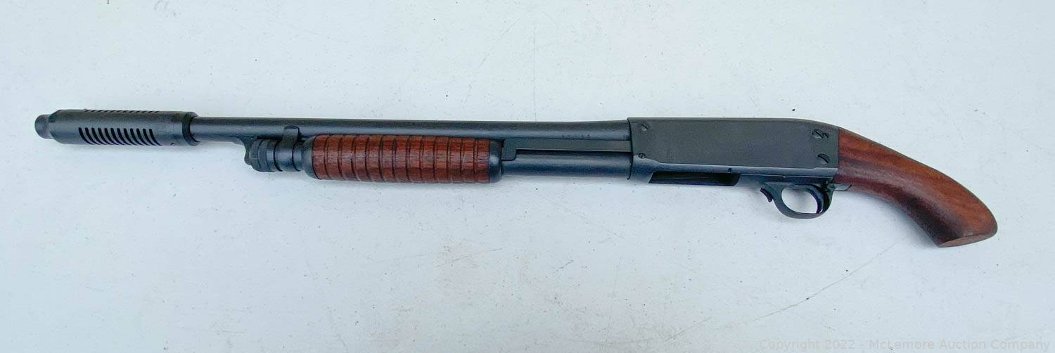 McLemore Auction Company - Auction: Air Pistols, Ammunition, Knives and ...