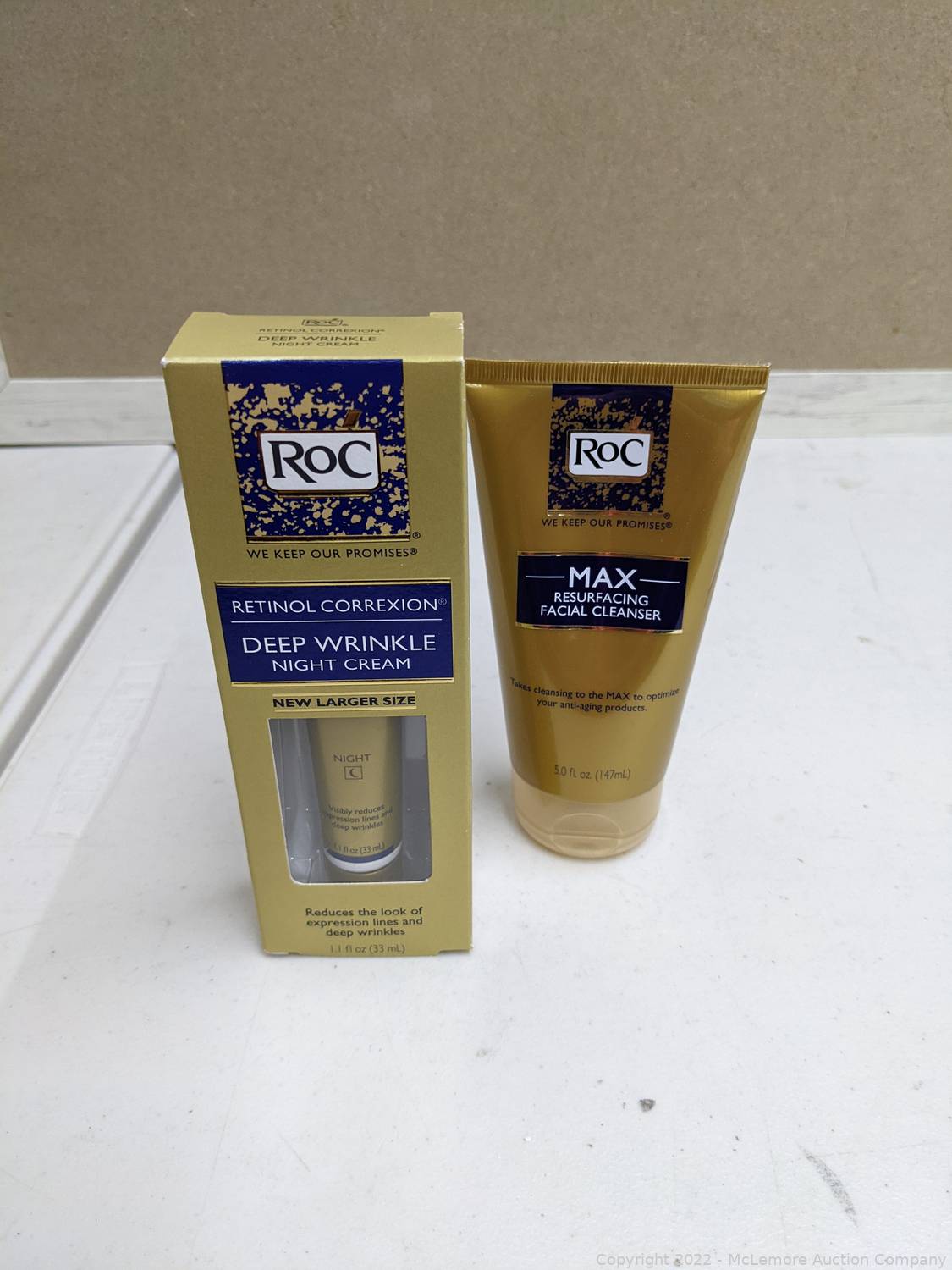 McLemore Auction Company - Auction: 300+ lots of Duracell batteries and ...