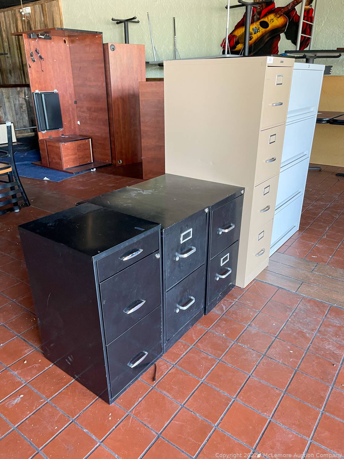 McLemore Auction Company - Auction: John Deere X730 Lawn Tractors, Lawn ...