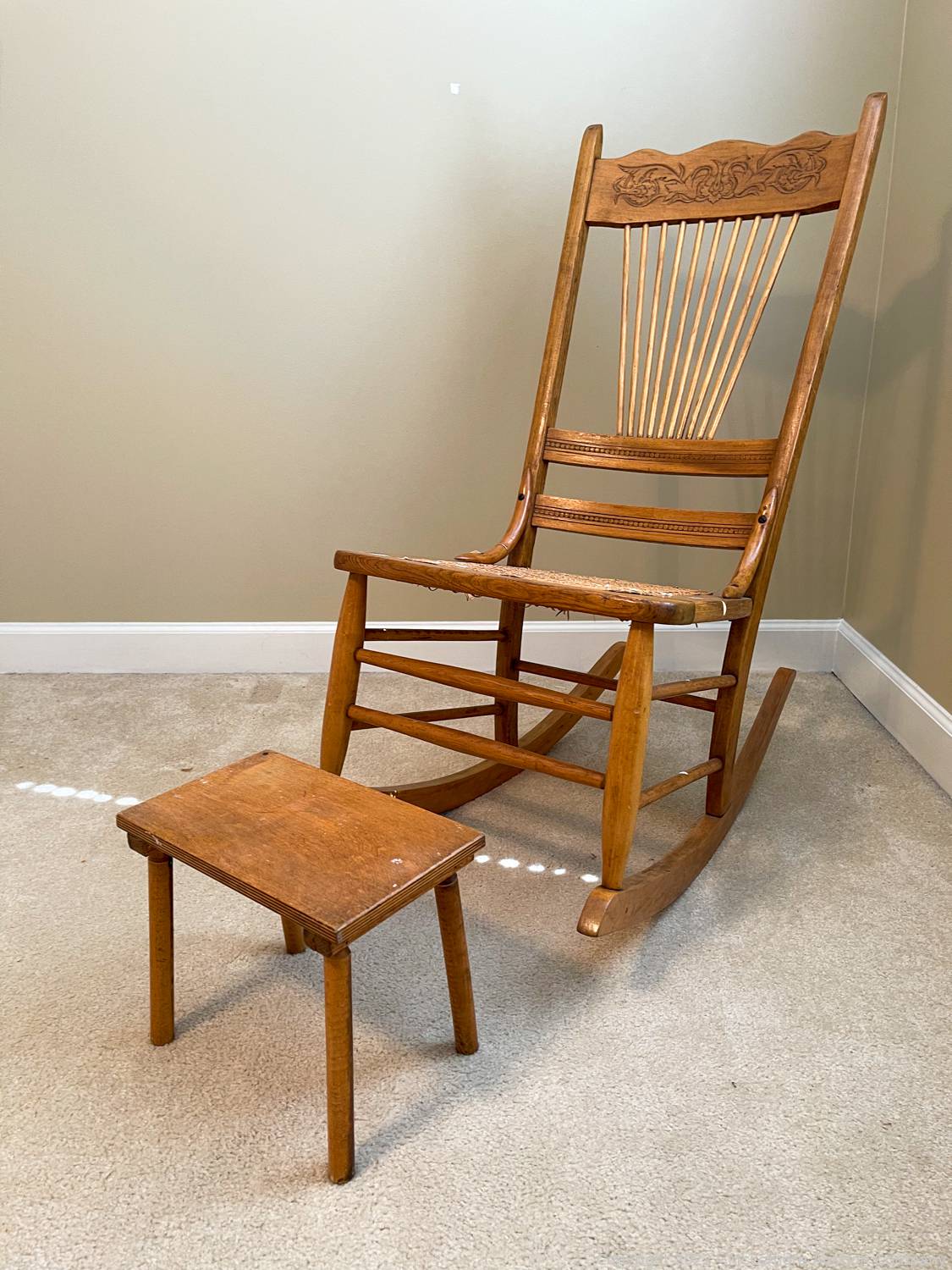 McLemore Auction Company - Auction: Kimball Piano, Furniture, Rugs ...