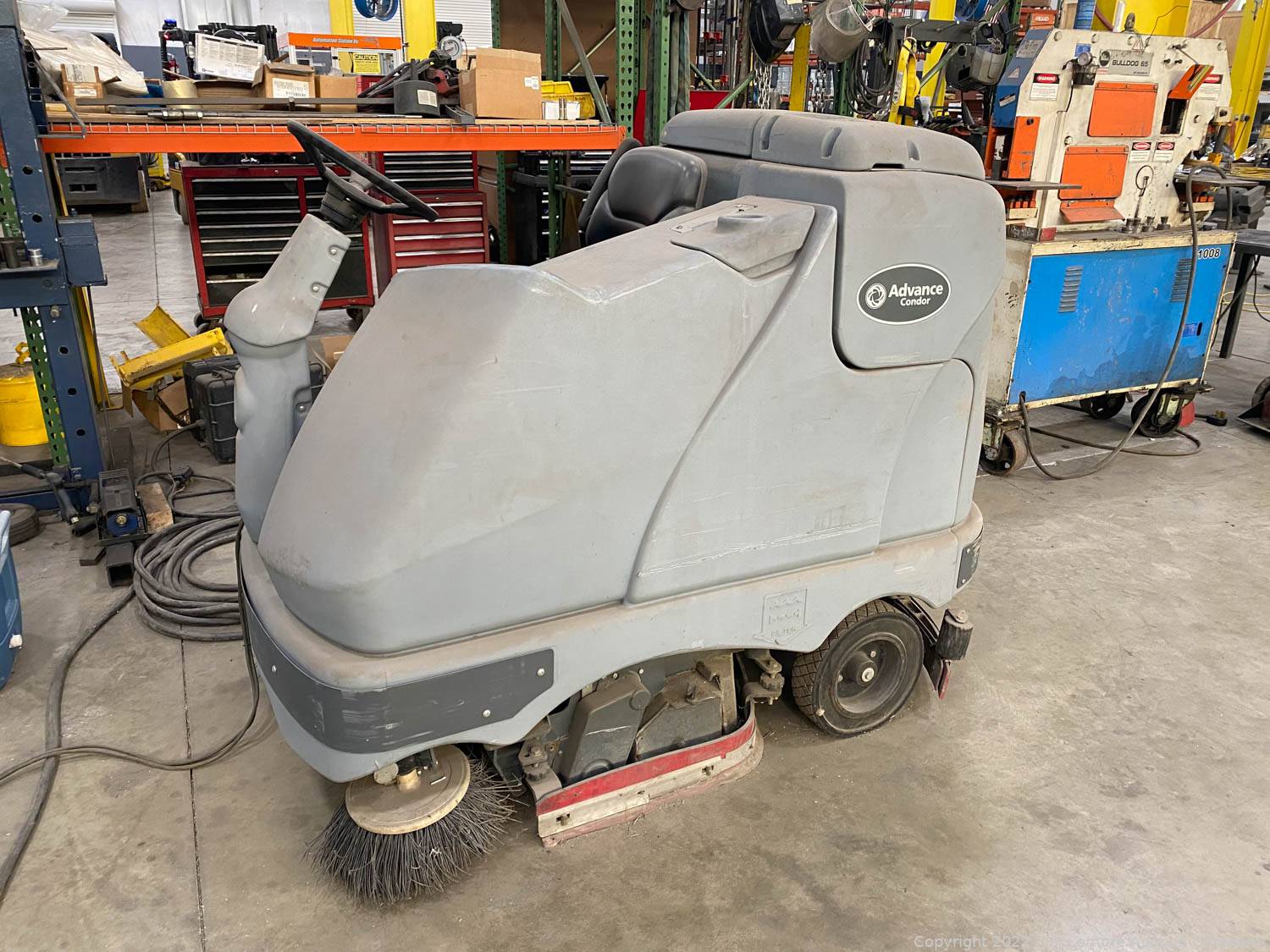 McLemore Auction Company - Auction: Vehicles, Dump Trucks, Scissor Lift ...