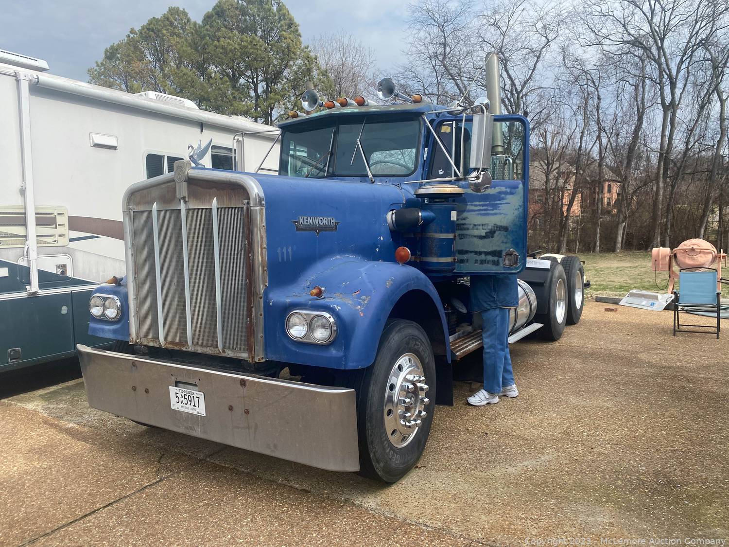 McLemore Auction Company - Auction: 1974 Kenworth W92 ITEM: 1974 ...