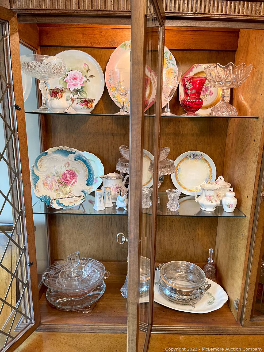 McLemore Auction Company - Auction: Furniture, Art, Electronics, Home ...