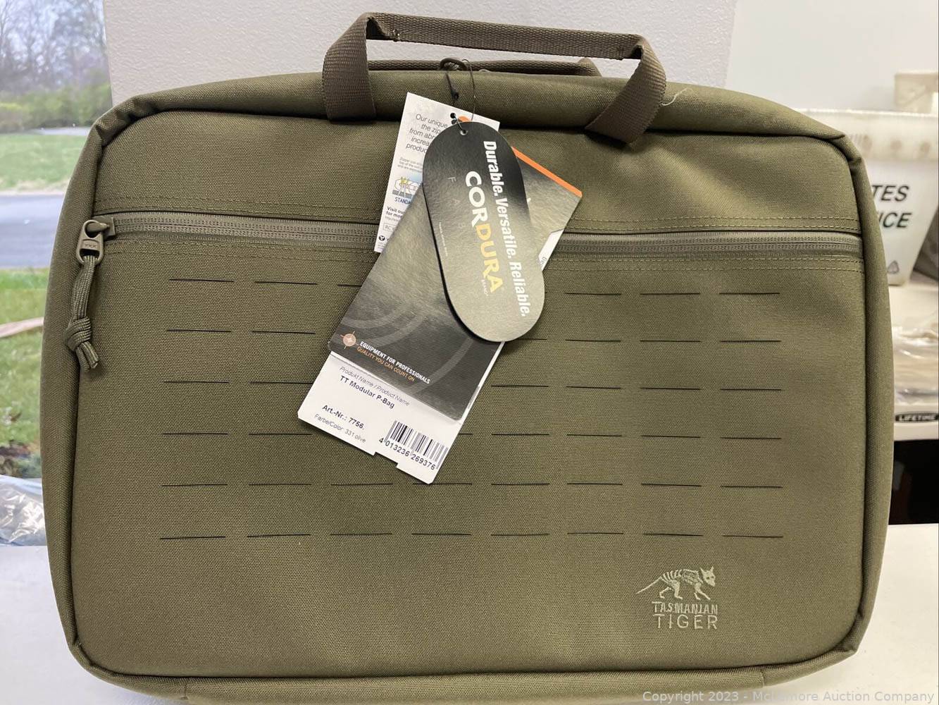 McLemore Auction Company - Auction: Benchmade Tactical Knives, Surefire ...