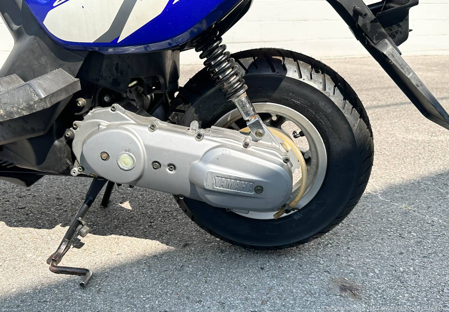 McLemore Auction Company - Auction: 2002 Yamaha Zuma 50cc Sport Scooter ...