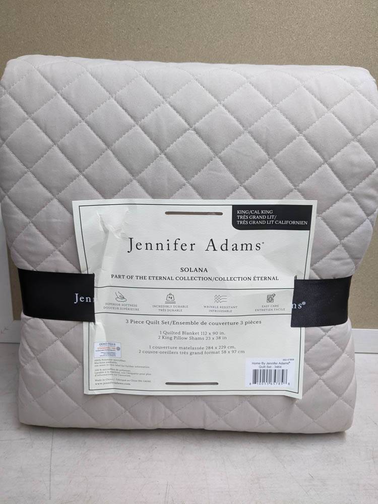 McLemore Auction Company - Auction: High Quality Sheets, Pillows, Down Comforters, Comforters ...