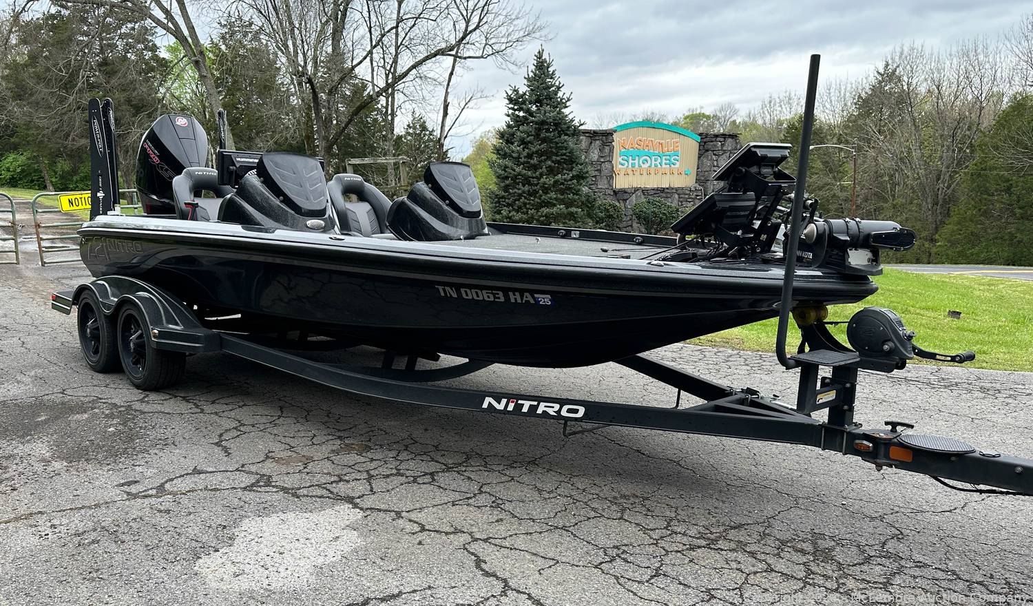 McLemore Auction Company - Auction: 2019 Nitro Z21 Bass Boat and ...