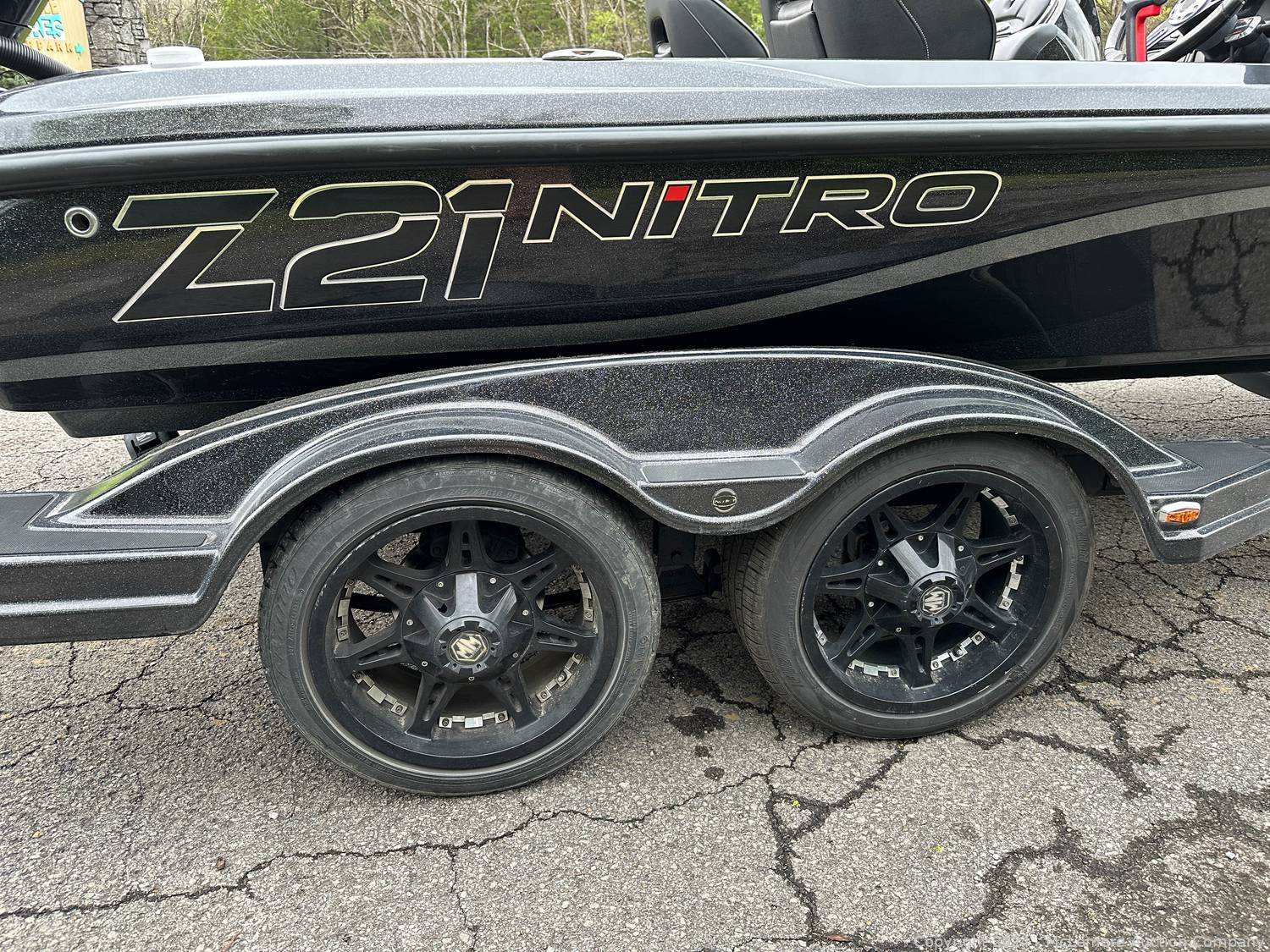 McLemore Auction Company Auction 2019 Nitro Z21 Bass Boat And McLemore Auction Company Auction 2019 Nitro Z21 Bass Boat And