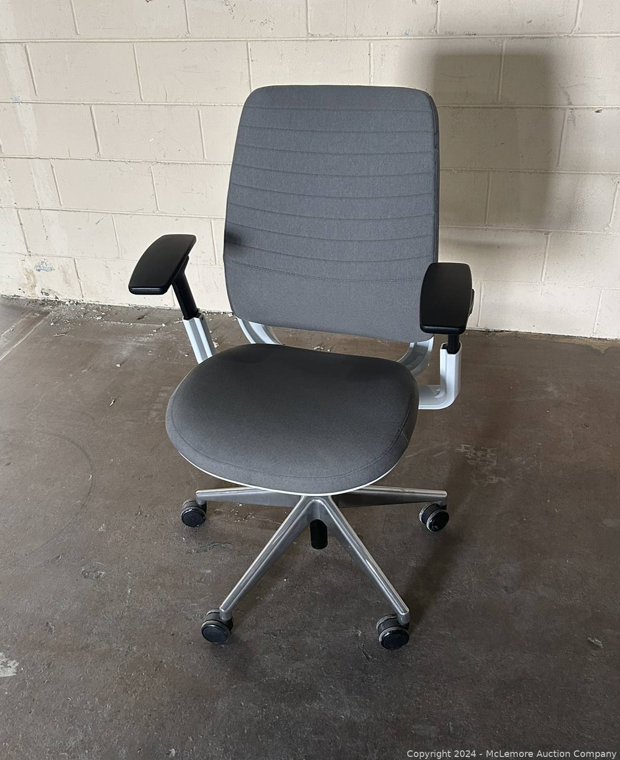 McLemore Auction Company - Auction: Surplus Executive Office Chairs ...