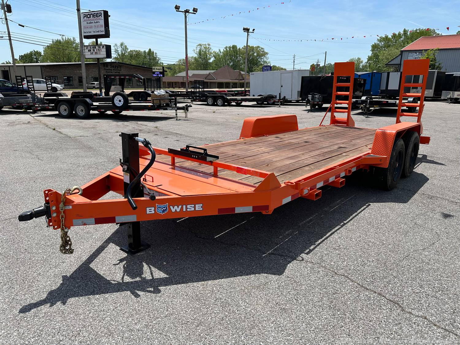 McLemore Auction Company - Auction: 36 Late Model Utility, Dump ...