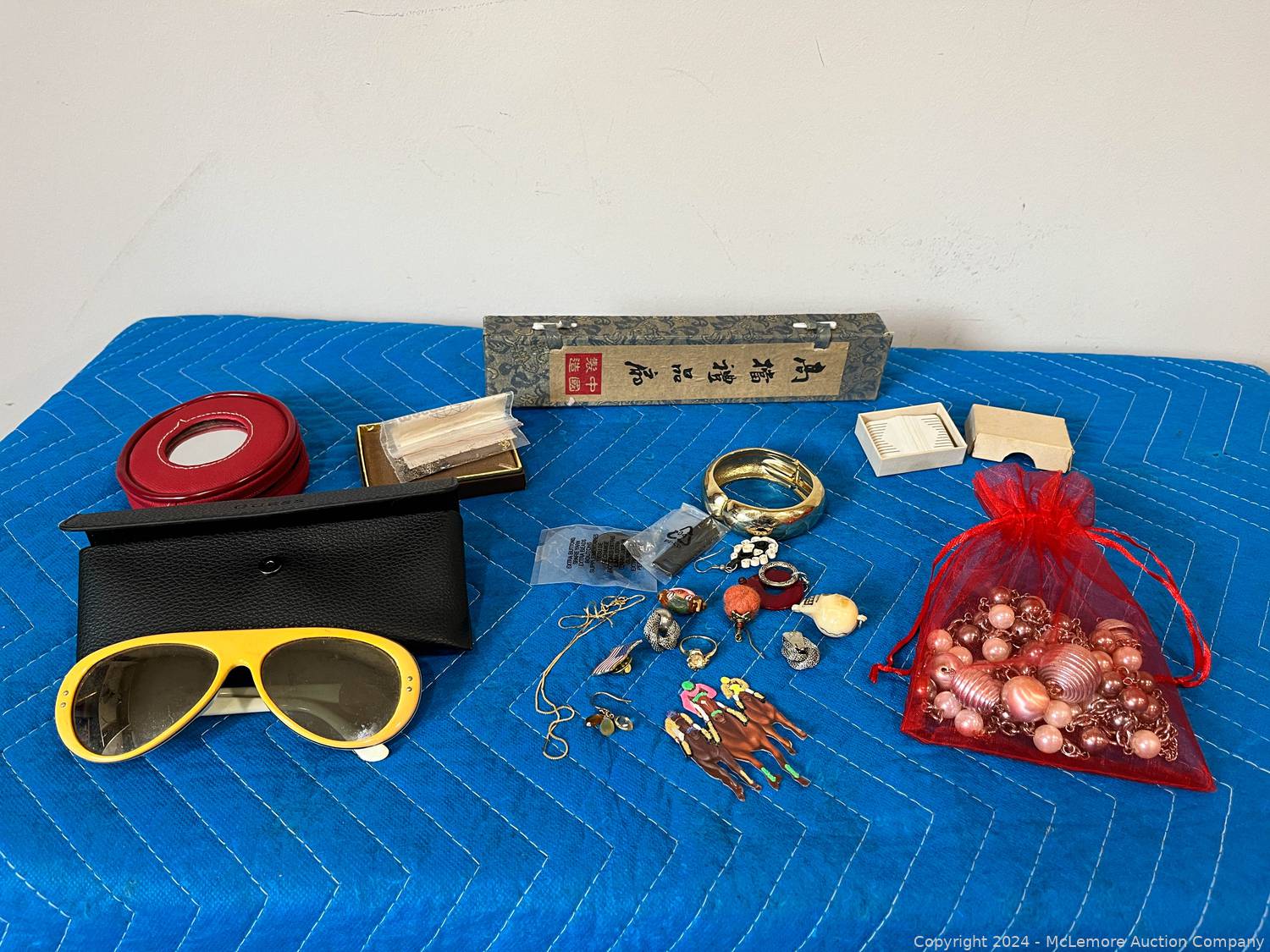 McLemore Auction Company - Auction: Moving Sale: 2003 Pontiac Grand AM ...