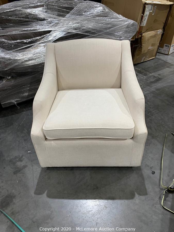 Mclemore Auction Company Auction Large Quantity Of Furniture From